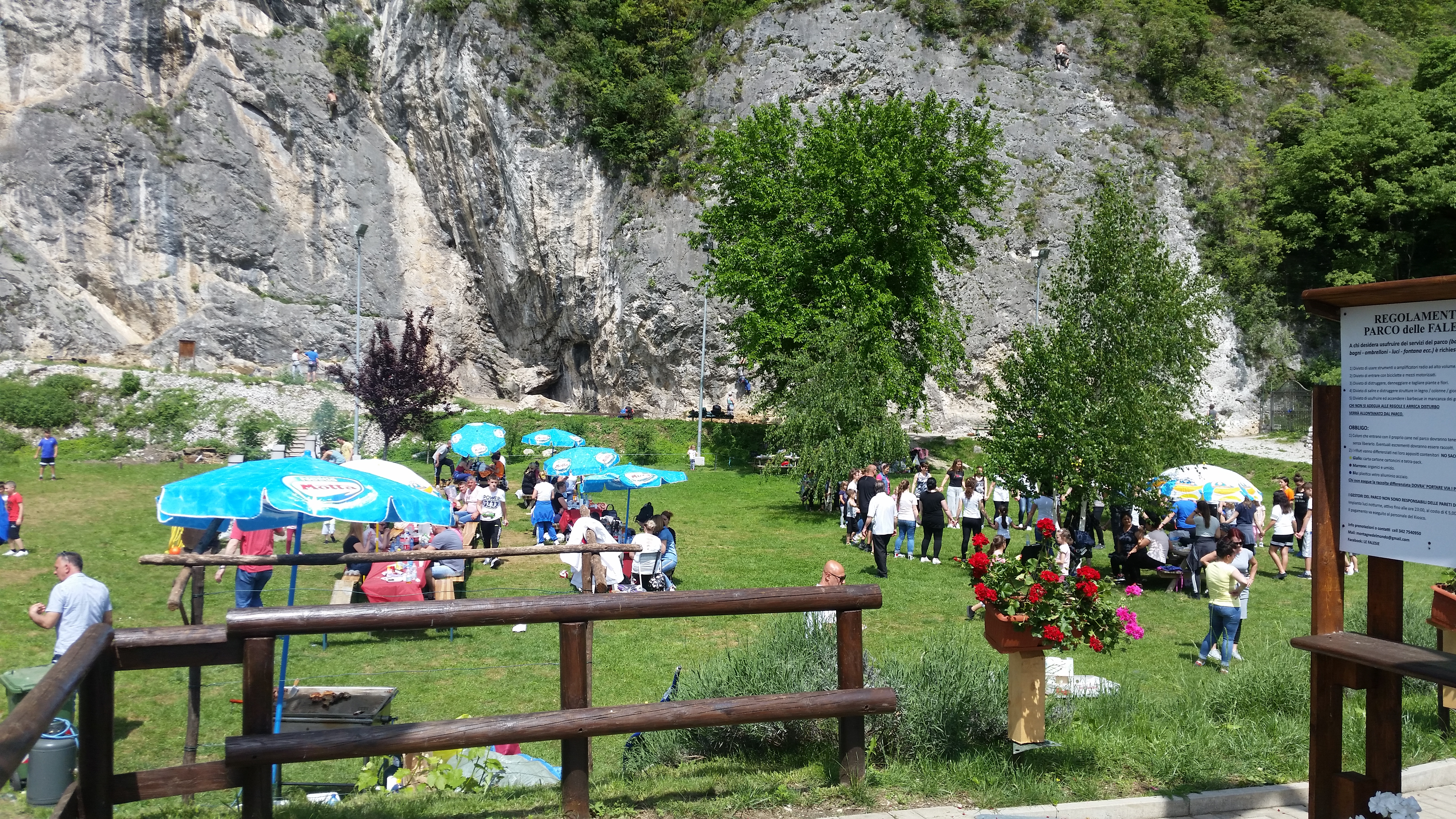 Susret delegacije Općine Zavidovići sa građanima Bosne i Hercegovine ...